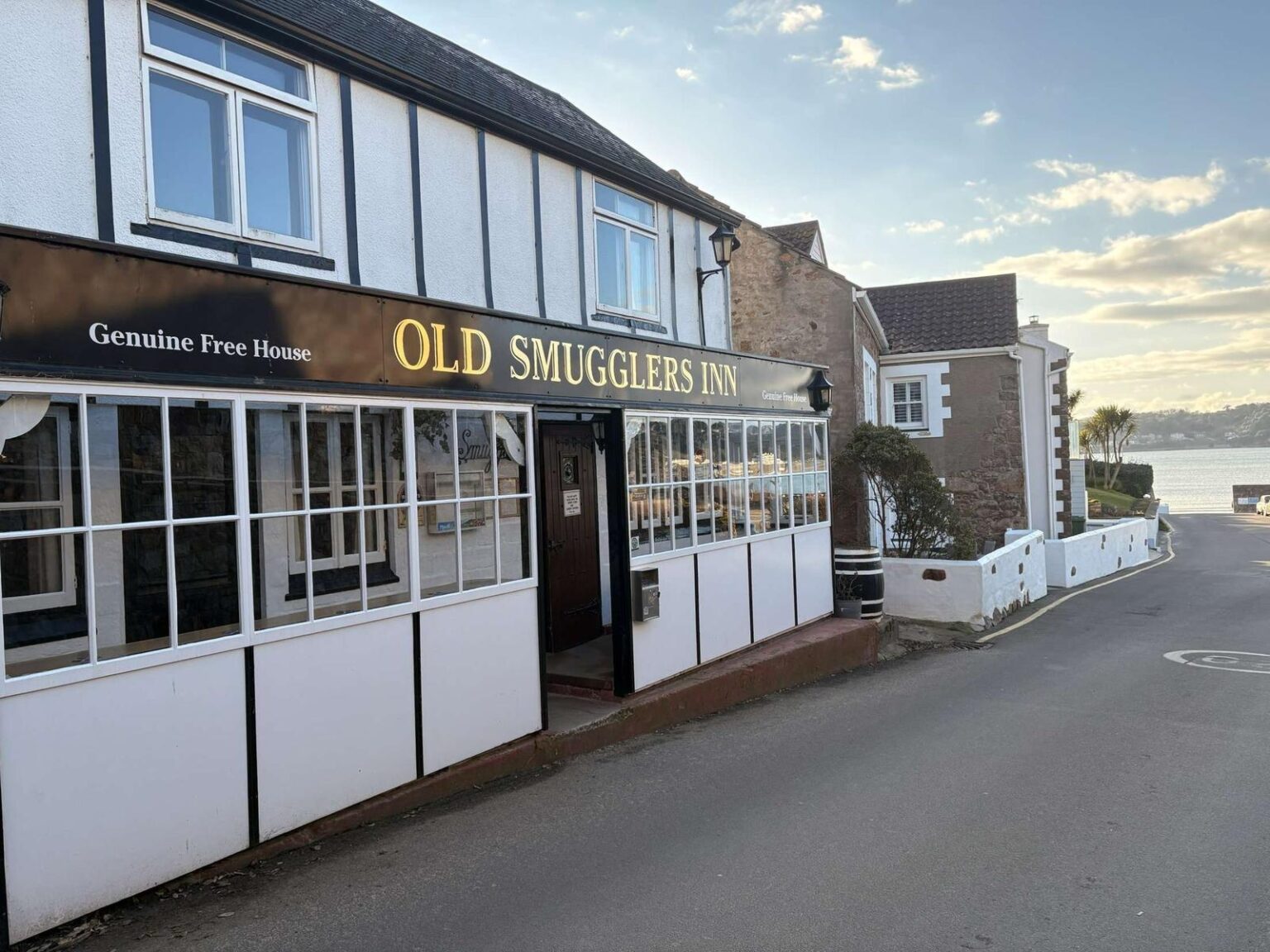 Old Smugglers Inn – It’s time to rediscover the Smugglers
